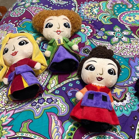 Disney | Other | Sanderson Sisters Dolls With Cauldron Billy And Binx ...